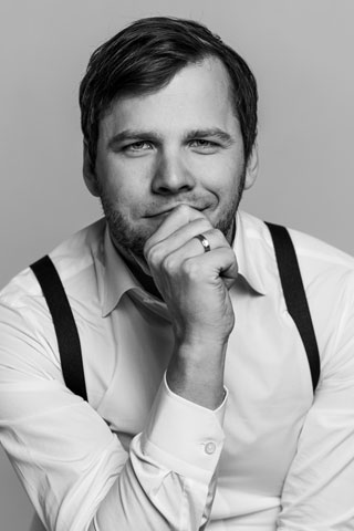 Jaan Jaago - Eesti Lavastuste Andmebaas